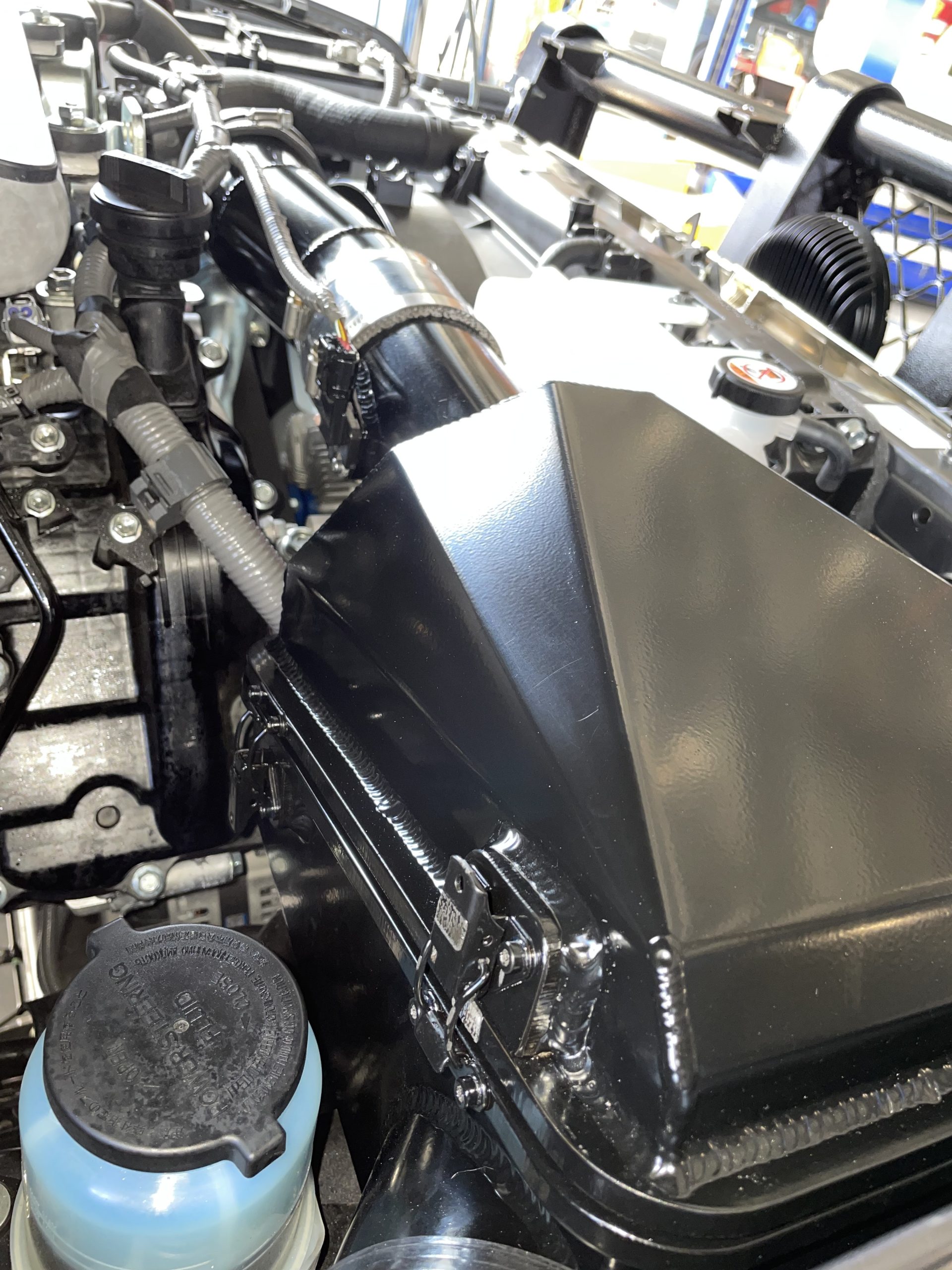 Toyota Landcruiser 79 Series VDJ79 Airbox Latch Style - AAA Exhaust ...